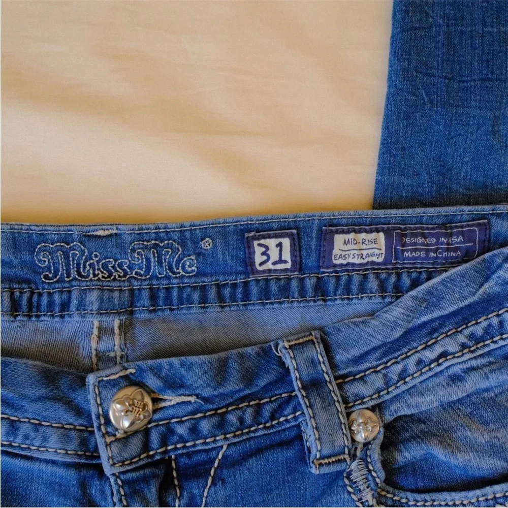 Miss Me | Jeans | Y2k Miss Me Rhinestone Pocket Jeans Bedazzled Mall ...